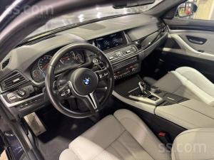 Melns BMW M5 2016 Rīga, ar dzinēja tilpumu 4.40 L un nobraukumu 167 tūkst. km par 34485 €, foto 21 vietnē AUTOMOTO.COM.LV
