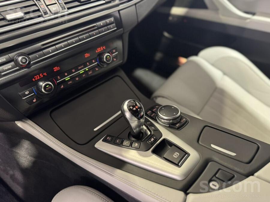 Melns BMW M5 2016 Rīga, ar dzinēja tilpumu 4.40 L un nobraukumu 167 tūkst. km par 34485 €, foto 25 vietnē AUTOMOTO.COM.LV