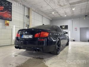 Melns BMW M5 2016 Rīga, ar dzinēja tilpumu 4.40 L un nobraukumu 167 tūkst. km par 34485 €, foto 33 vietnē AUTOMOTO.COM.LV