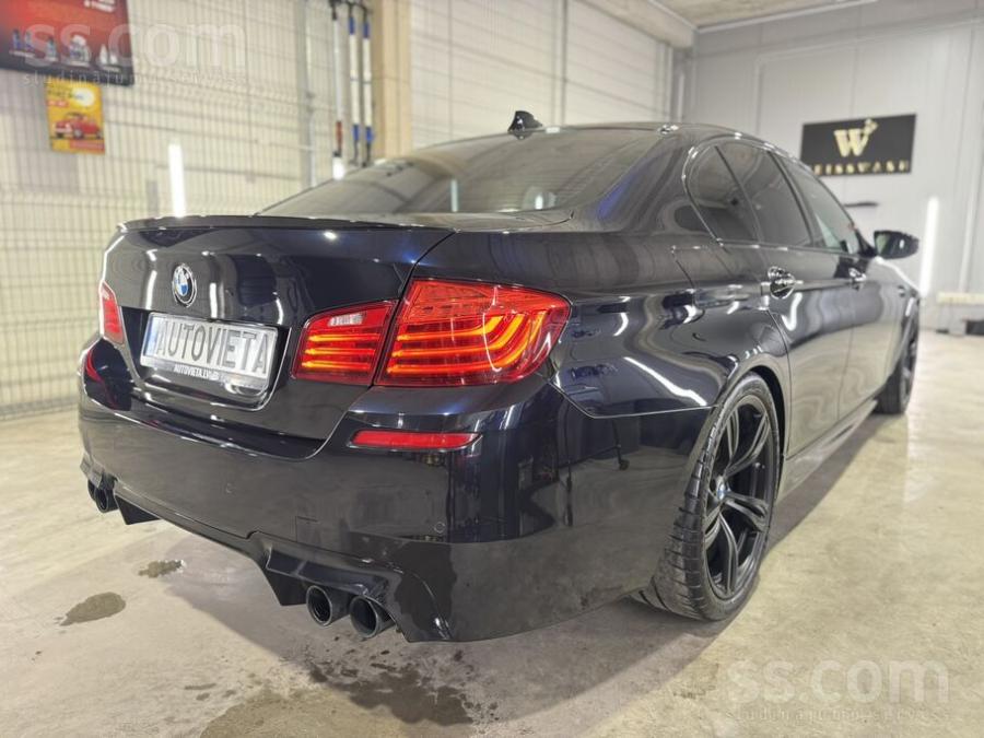 Melns BMW M5 2016 Rīga, ar dzinēja tilpumu 4.40 L un nobraukumu 167 tūkst. km par 34485 €, foto 34 vietnē AUTOMOTO.COM.LV