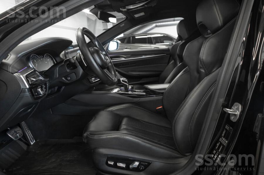Melns BMW M5 2018 Tukums, ar dzinēja tilpumu 4.40 L un nobraukumu 0 tūkst. km par 59990 €, foto 12 vietnē AUTOMOTO.COM.LV