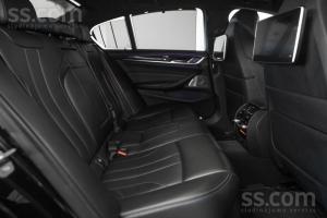Melns BMW M5 2018 Tukums, ar dzinēja tilpumu 4.40 L un nobraukumu 0 tūkst. km par 59990 €, foto 16 vietnē AUTOMOTO.COM.LV