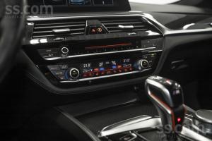 Melns BMW M5 2018 Tukums, ar dzinēja tilpumu 4.40 L un nobraukumu 0 tūkst. km par 59990 €, foto 19 vietnē AUTOMOTO.COM.LV
