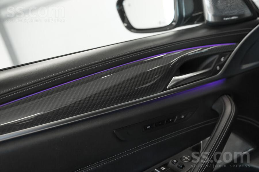 Melns BMW M5 2018 Tukums, ar dzinēja tilpumu 4.40 L un nobraukumu 0 tūkst. km par 59990 €, foto 21 vietnē AUTOMOTO.COM.LV