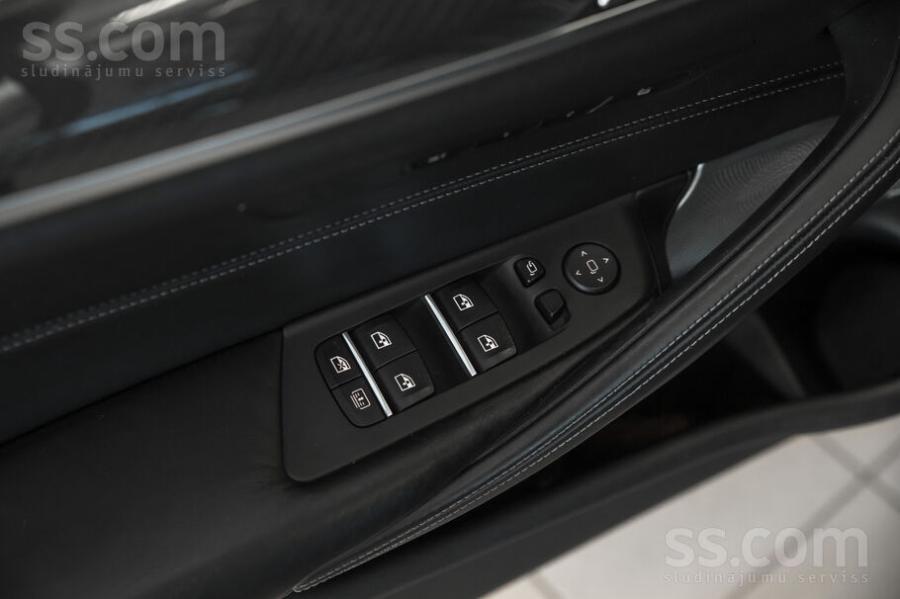 Melns BMW M5 2018 Tukums, ar dzinēja tilpumu 4.40 L un nobraukumu 0 tūkst. km par 59990 €, foto 22 vietnē AUTOMOTO.COM.LV