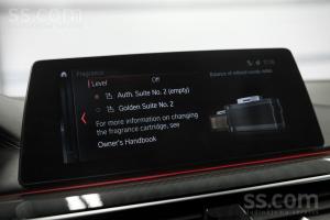 Melns BMW M5 2018 Tukums, ar dzinēja tilpumu 4.40 L un nobraukumu 0 tūkst. km par 59990 €, foto 32 vietnē AUTOMOTO.COM.LV