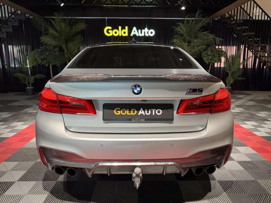 Melns BMW M5 2018 Viļņa, ar dzinēja tilpumu 4.40 L un nobraukumu 69 tūkst. km par 57000 €, foto 7 vietnē AUTOMOTO.COM.LV