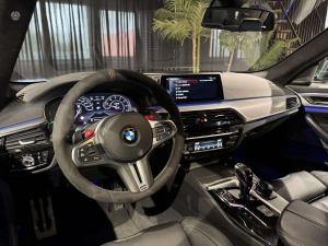 Melns BMW M5 2018 Viļņa, ar dzinēja tilpumu 4.40 L un nobraukumu 69 tūkst. km par 57000 €, foto 23 vietnē AUTOMOTO.COM.LV