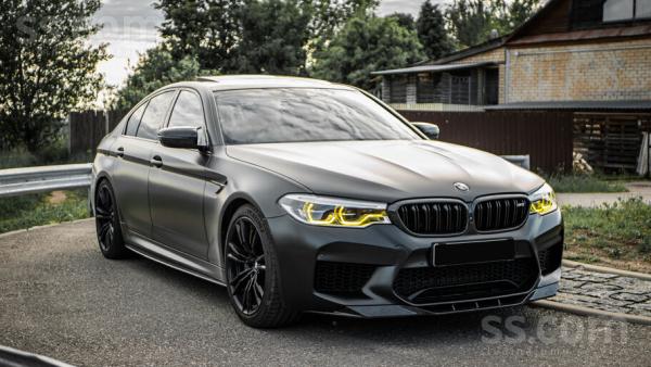 Black BMW M5 2019 in Daugavpils, with an engine capacity of 4.40 L and mileage of 100 thousand km for 62900 €, photo 3 on AUTOMOTO.COM.LV