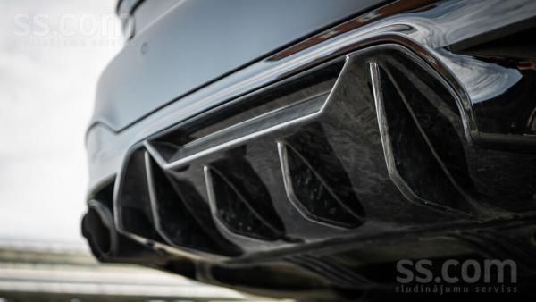 Black BMW M5 2019 in Daugavpils, with an engine capacity of 4.40 L and mileage of 100 thousand km for 62900 €, photo 7 on AUTOMOTO.COM.LV