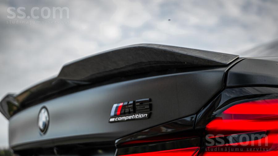 Black BMW M5 2019 in Daugavpils, with an engine capacity of 4.40 L and mileage of 100 thousand km for 62900 €, photo 9 on AUTOMOTO.COM.LV