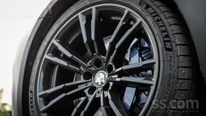 Black BMW M5 2019 in Daugavpils, with an engine capacity of 4.40 L and mileage of 100 thousand km for 62900 €, photo 20 on AUTOMOTO.COM.LV