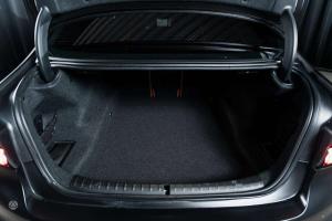Melns BMW M5 2020 Viļņa, ar dzinēja tilpumu 4.40 L un nobraukumu 51 tūkst. km par 59998 €, foto 40 vietnē AUTOMOTO.COM.LV