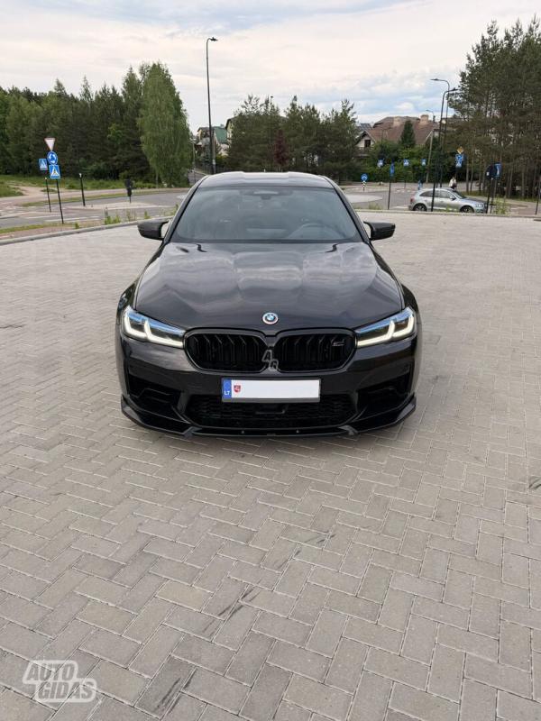 Black BMW M5 2021 in Vilnius, with an engine capacity of 4.40 L and mileage of 33 thousand km for 73000 €, photo 2 on AUTOMOTO.COM.LV