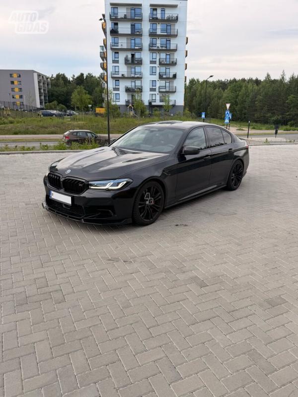 Melns BMW M5 2021 Viļņa, ar dzinēja tilpumu 4.40 L un nobraukumu 33 tūkst. km par 73000 €, foto 3 vietnē AUTOMOTO.COM.LV
