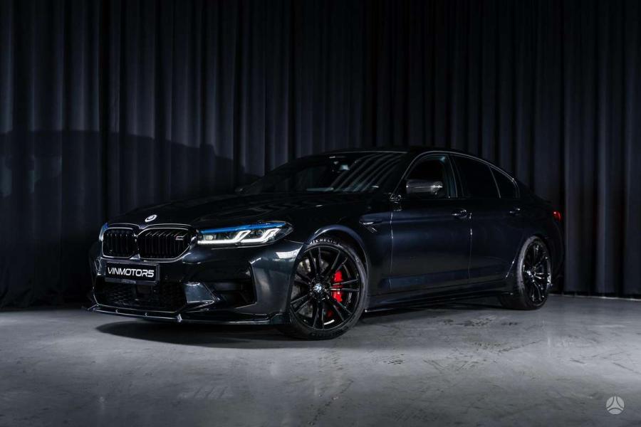 Melns BMW M5 2021 Viļņa, ar dzinēja tilpumu 4.40 L un nobraukumu 36 tūkst. km par 64999 €, foto 1 vietnē AUTOMOTO.COM.LV