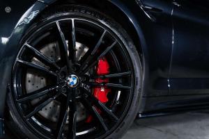 Melns BMW M5 2021 Viļņa, ar dzinēja tilpumu 4.40 L un nobraukumu 36 tūkst. km par 64999 €, foto 14 vietnē AUTOMOTO.COM.LV