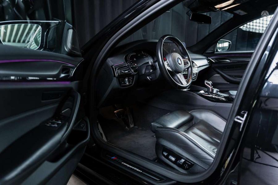 Melns BMW M5 2021 Viļņa, ar dzinēja tilpumu 4.40 L un nobraukumu 36 tūkst. km par 64999 €, foto 17 vietnē AUTOMOTO.COM.LV