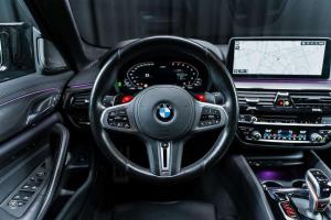 Melns BMW M5 2021 Viļņa, ar dzinēja tilpumu 4.40 L un nobraukumu 36 tūkst. km par 64999 €, foto 22 vietnē AUTOMOTO.COM.LV