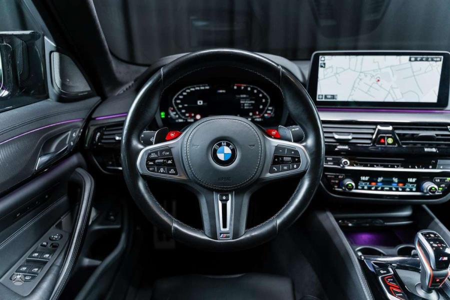 Melns BMW M5 2021 Viļņa, ar dzinēja tilpumu 4.40 L un nobraukumu 36 tūkst. km par 64999 €, foto 22 vietnē AUTOMOTO.COM.LV