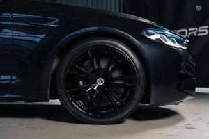 Black BMW M5 2022 in Vilnius, with an engine capacity of 4.40 L and mileage of 21 thousand km for 72999 €, photo 11 on AUTOMOTO.COM.LV