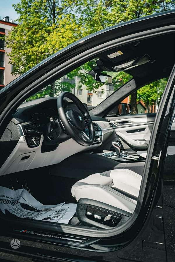 Melns BMW M5 2022 Kauņa, ar dzinēja tilpumu 4.40 L un nobraukumu 62 tūkst. km par 58600 €, foto 6 vietnē AUTOMOTO.COM.LV