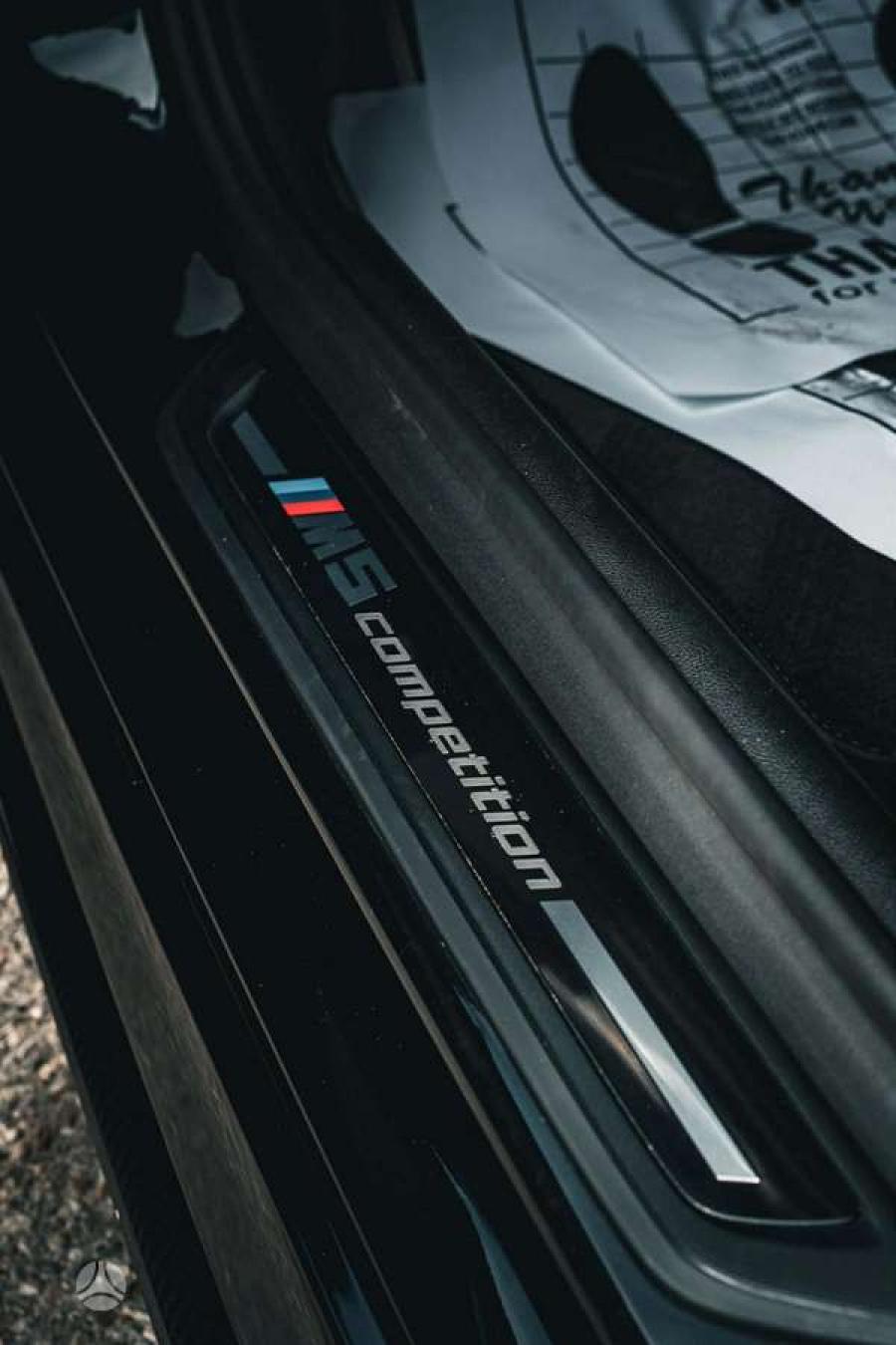Melns BMW M5 2022 Kauņa, ar dzinēja tilpumu 4.40 L un nobraukumu 62 tūkst. km par 58600 €, foto 15 vietnē AUTOMOTO.COM.LV