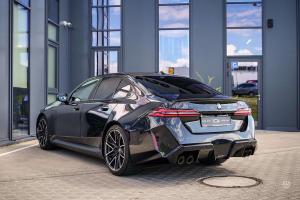 Black BMW M5 2024 in Kaunas, with an engine capacity of 4.40 L and mileage of 19 thousand km for 111450 €, photo 10 on AUTOMOTO.COM.LV