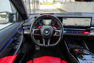 Black BMW M5 2024 in Kaunas, with an engine capacity of 4.40 L and mileage of 19 thousand km for 111450 €, photo 20 on AUTOMOTO.COM.LV