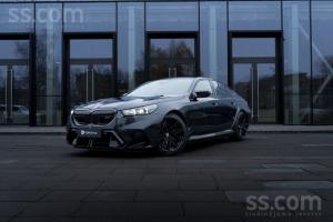 Melns BMW M5 2025 Rīga, ar dzinēja tilpumu 4.40 L un nobraukumu 6 tūkst. km par 139990 €, foto 2 vietnē AUTOMOTO.COM.LV