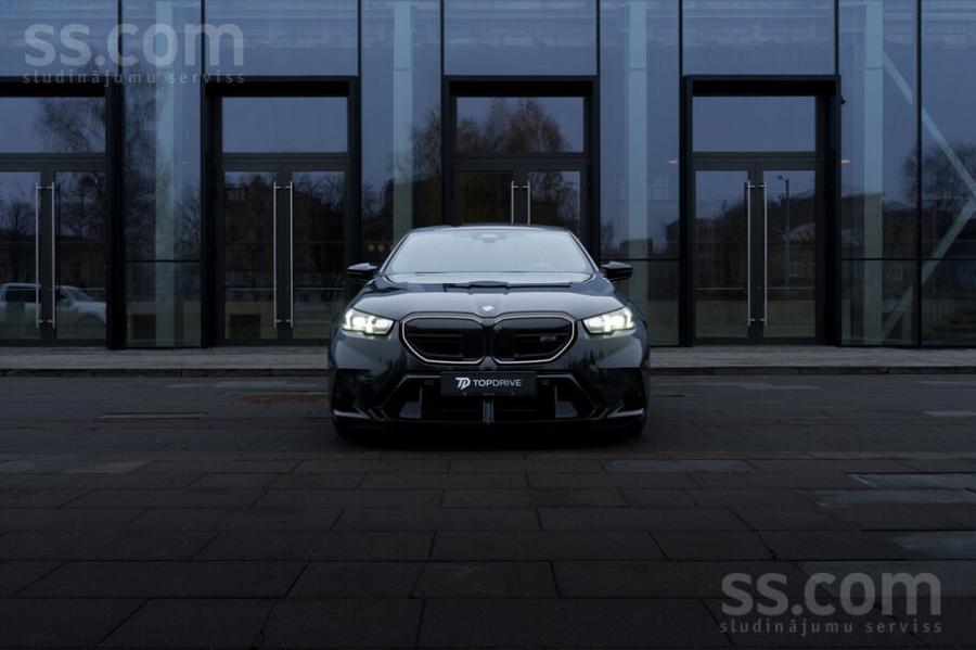 Melns BMW M5 2025 Rīga, ar dzinēja tilpumu 4.40 L un nobraukumu 6 tūkst. km par 139990 €, foto 3 vietnē AUTOMOTO.COM.LV