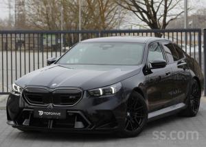 Melns BMW M5 2025 Jelgava, ar dzinēja tilpumu 4.40 L un nobraukumu 8 tūkst. km par 118000 €, foto 5 vietnē AUTOMOTO.COM.LV