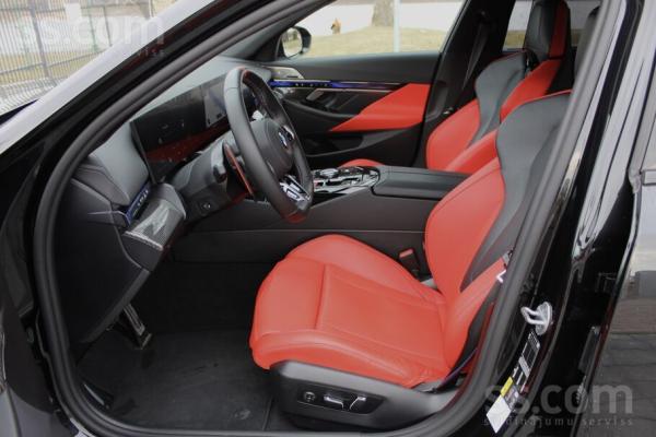Melns BMW M5 2025 Jelgava, ar dzinēja tilpumu 4.40 L un nobraukumu 8 tūkst. km par 118000 €, foto 10 vietnē AUTOMOTO.COM.LV