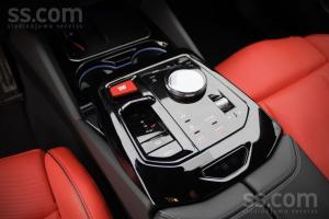 Melns BMW M5 2025 Jelgava, ar dzinēja tilpumu 4.40 L un nobraukumu 8 tūkst. km par 118000 €, foto 21 vietnē AUTOMOTO.COM.LV
