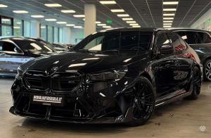 Black BMW M5 2025 in Klaipeda, with an engine capacity of 4.40 L and mileage of 7 thousand km for 112000 €, photo 7 on AUTOMOTO.COM.LV