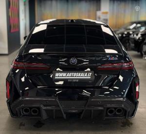 Black BMW M5 2025 in Klaipeda, with an engine capacity of 4.40 L and mileage of 7 thousand km for 112000 €, photo 24 on AUTOMOTO.COM.LV