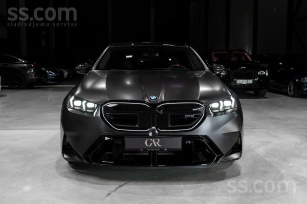 Melns BMW M5 2025 Rīga, ar dzinēja tilpumu 4.40 L un nobraukumu 6 tūkst. km par 123000 €, foto 2 vietnē AUTOMOTO.COM.LV