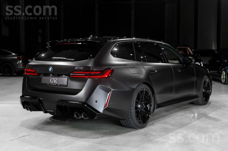 Melns BMW M5 2025 Rīga, ar dzinēja tilpumu 4.40 L un nobraukumu 6 tūkst. km par 123000 €, foto 7 vietnē AUTOMOTO.COM.LV