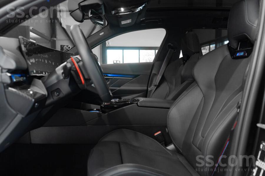 Melns BMW M5 2025 Rīga, ar dzinēja tilpumu 4.40 L un nobraukumu 6 tūkst. km par 123000 €, foto 10 vietnē AUTOMOTO.COM.LV