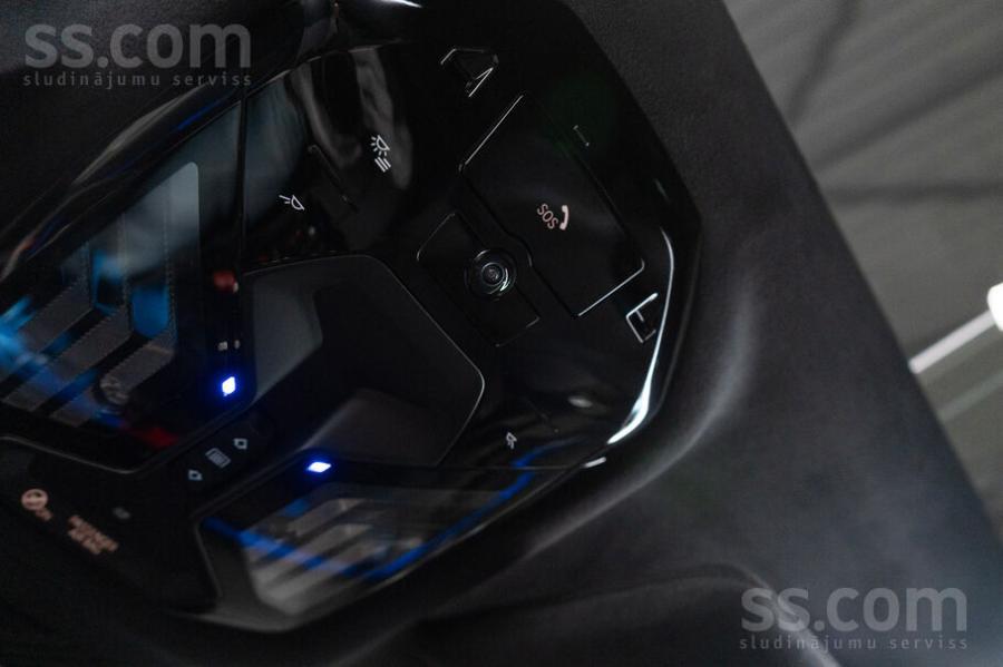 Melns BMW M5 2025 Rīga, ar dzinēja tilpumu 4.40 L un nobraukumu 6 tūkst. km par 123000 €, foto 24 vietnē AUTOMOTO.COM.LV