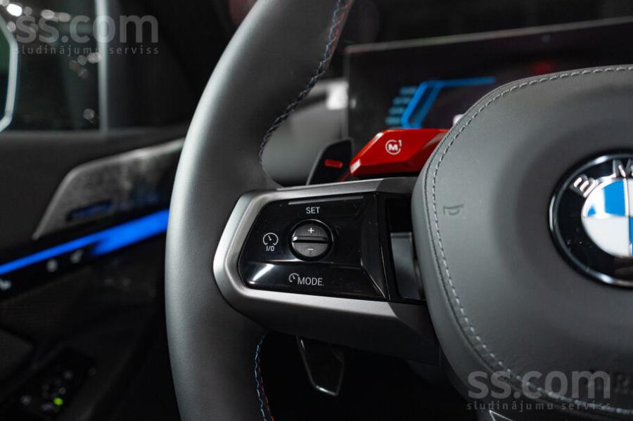 Melns BMW M5 2025 Rīga, ar dzinēja tilpumu 4.40 L un nobraukumu 6 tūkst. km par 123000 €, foto 30 vietnē AUTOMOTO.COM.LV