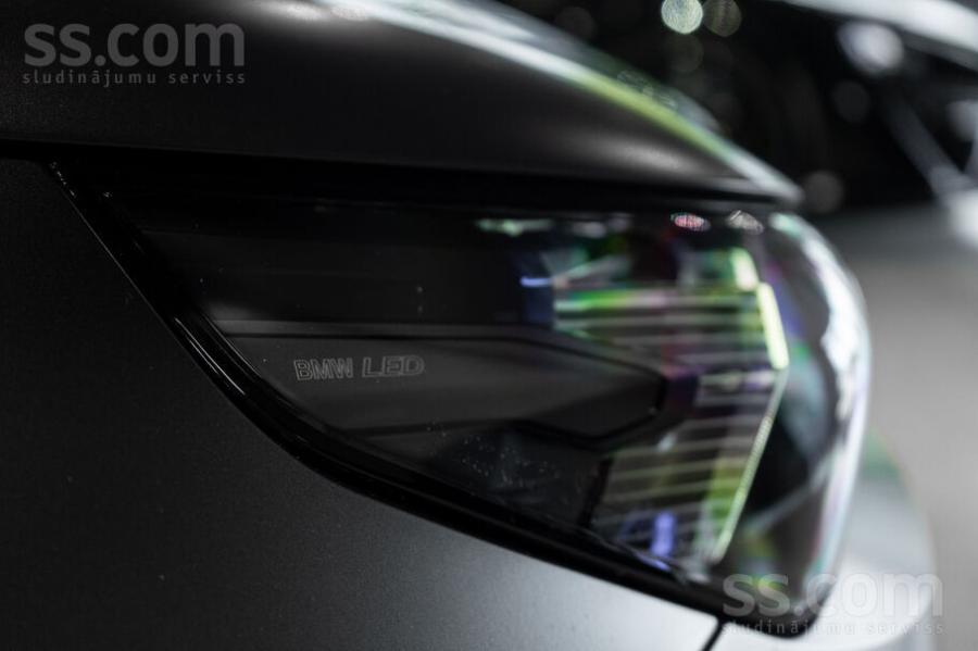 Melns BMW M5 2025 Rīga, ar dzinēja tilpumu 4.40 L un nobraukumu 6 tūkst. km par 123000 €, foto 35 vietnē AUTOMOTO.COM.LV