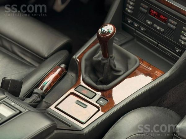 Blue BMW M5 1999 in Preili, with an engine capacity of 4.90 L and mileage of 310 thousand km for 26650 €, photo 10 on AUTOMOTO.COM.LV