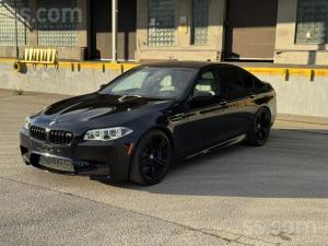 Blue BMW M5 2016 in Riga, with an engine capacity of 4.40 L and mileage of 167 thousand km for 32980 €, photo 3 on AUTOMOTO.COM.LV