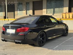 Blue BMW M5 2016 in Riga, with an engine capacity of 4.40 L and mileage of 167 thousand km for 32980 €, photo 9 on AUTOMOTO.COM.LV