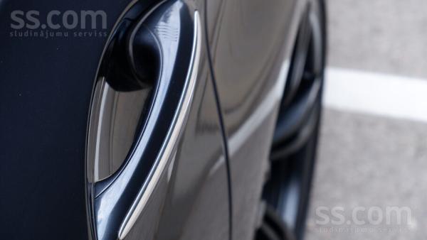 Blue BMW M5 2016 in Riga, with an engine capacity of 4.40 L and mileage of 123 thousand km for 27500 €, photo 10 on AUTOMOTO.COM.LV