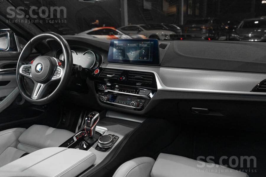 Blue BMW M5 2019 in Riga, with an engine capacity of 4.40 L and mileage of 71 thousand km for 64600 €, photo 15 on AUTOMOTO.COM.LV