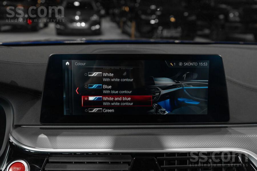 Blue BMW M5 2019 in Riga, with an engine capacity of 4.40 L and mileage of 71 thousand km for 64600 €, photo 28 on AUTOMOTO.COM.LV