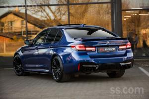 Zils BMW M5 2019 Jelgava, ar dzinēja tilpumu 4.40 L un nobraukumu 109 tūkst. km par 57000 €, foto 7 vietnē AUTOMOTO.COM.LV