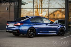 Zils BMW M5 2019 Jelgava, ar dzinēja tilpumu 4.40 L un nobraukumu 109 tūkst. km par 57000 €, foto 8 vietnē AUTOMOTO.COM.LV